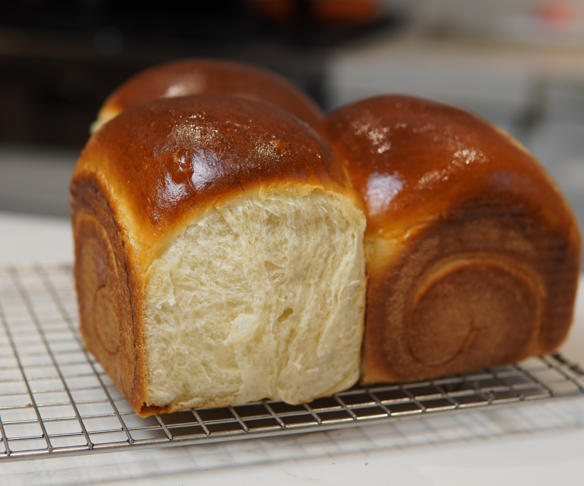 Japanese Milk Bread Recipe: Conquer Your Baking Mastery!